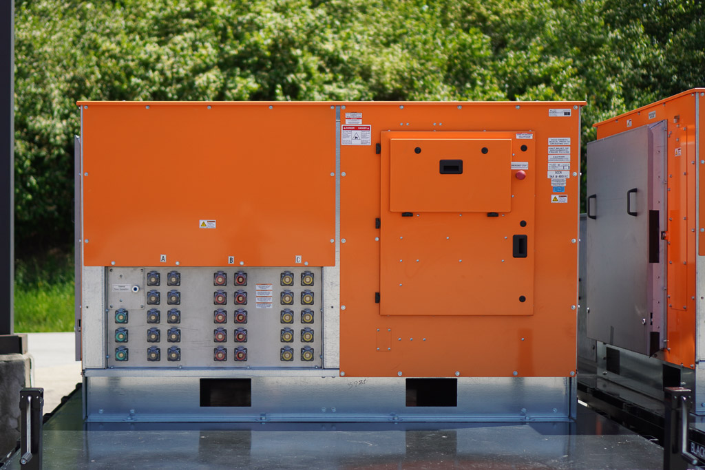 TRAILER MOUNTED LOAD BANKS